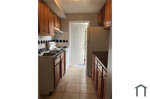 1058 Oglethorpe Ave SW For Rent, Atlanta, GA 30310 Apartment | ByOwner