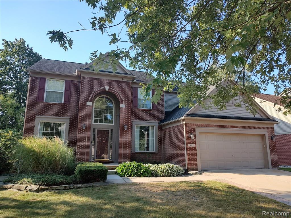 392 Franklin Wright Boulevard For Sale, Lake Orion, MI 48362 Home | ByOwner